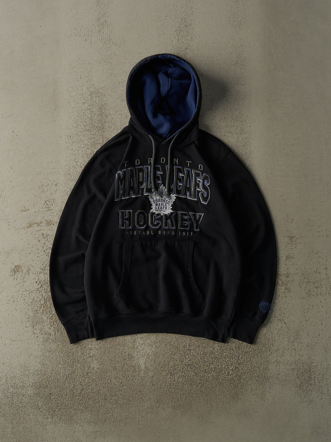 Vintage Y2K Faded Black Toronto Maple Leafs Embroidered Hoodie (M/L ...