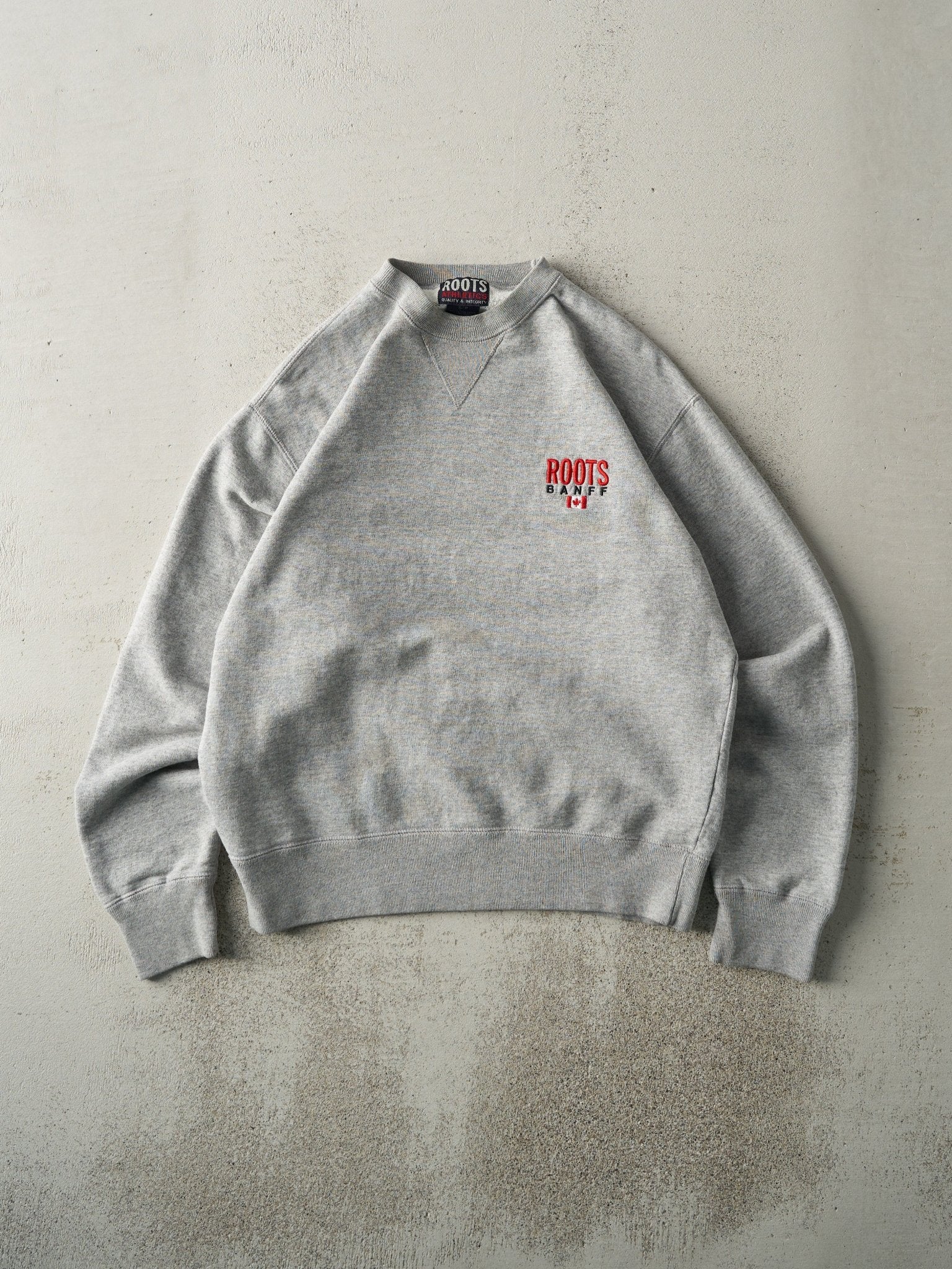 Vintage 90s Grey Roots Athletics Banff Crewneck (M) – Rebalance Vintage