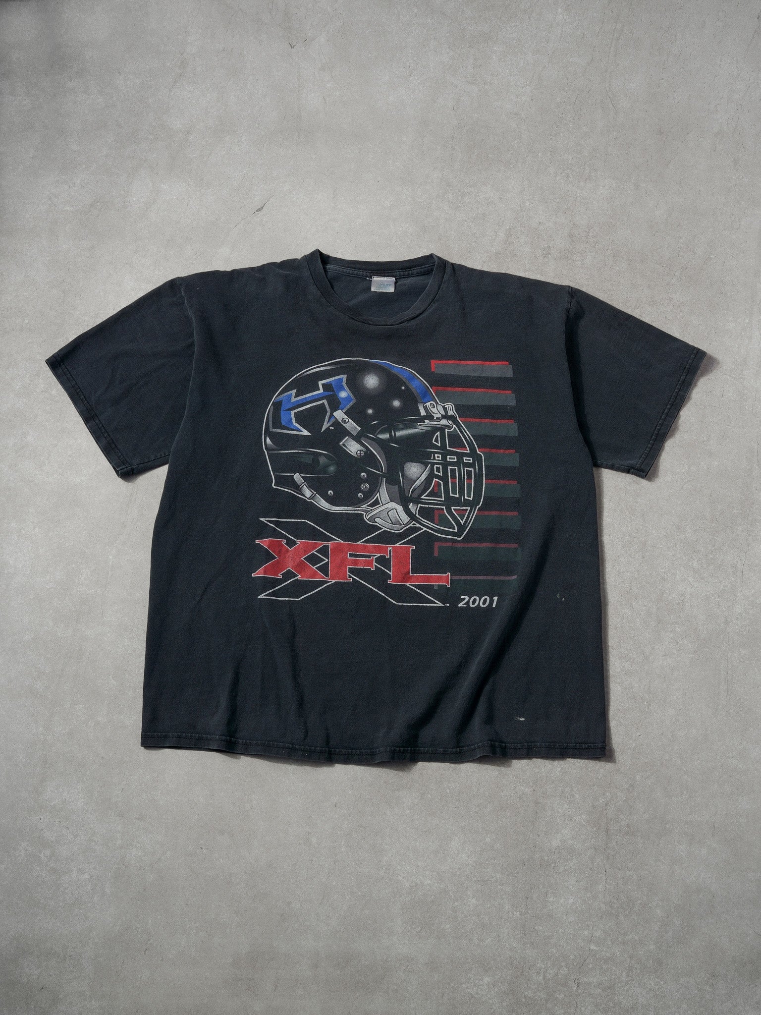 Vintage 01' Washed Black XFL Football Graphic Tee (L) – Rebalance Vintage