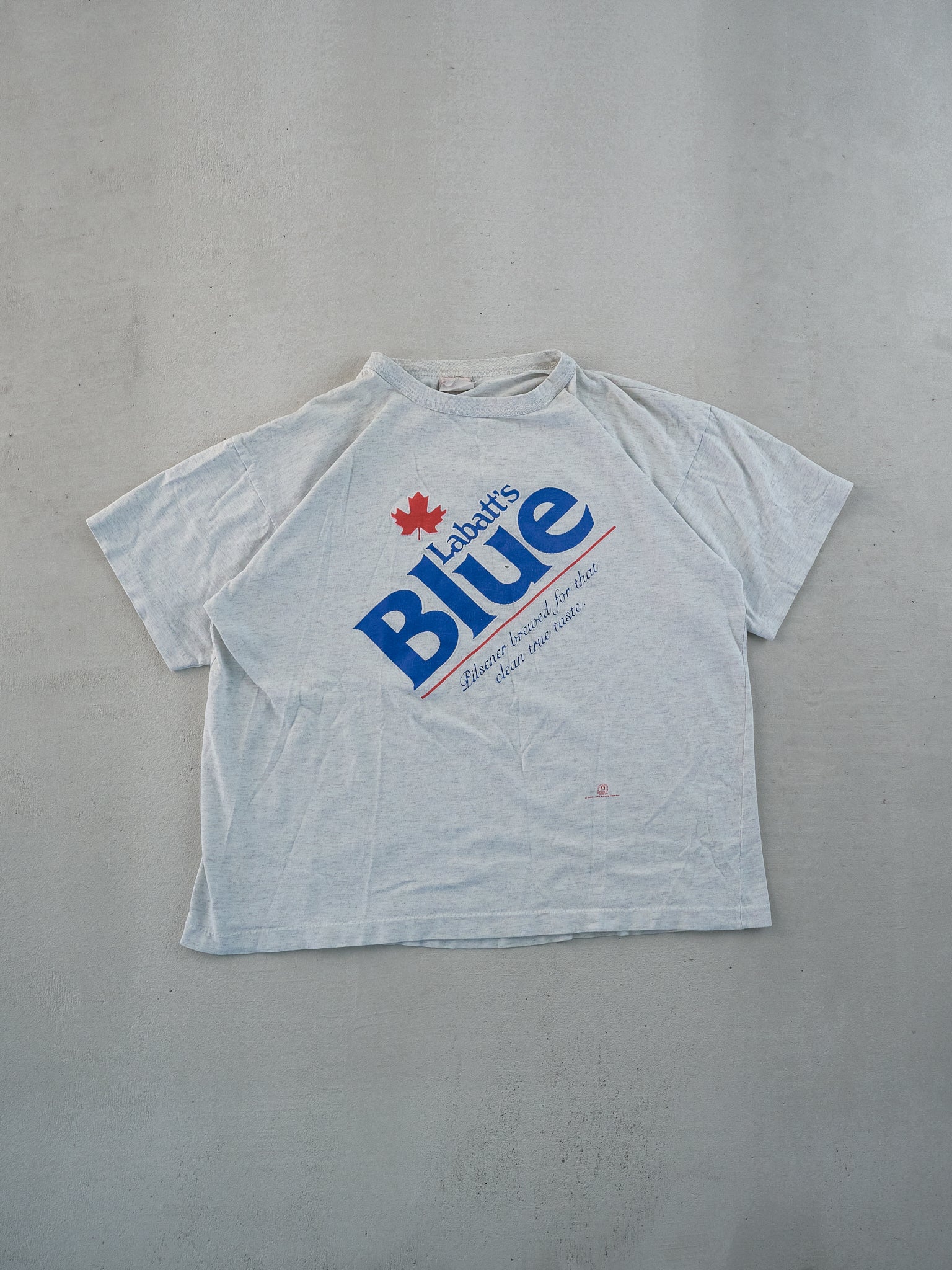 Vintage '90 Grey Labatts Blue Beer Boxy Graphic Tee (M) – Rebalance Vintage